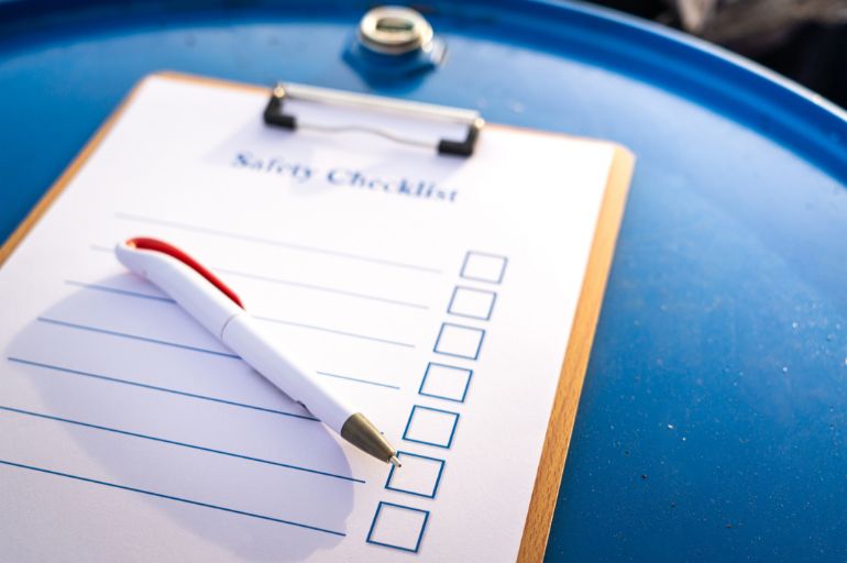 Passenger fleets still need daily checks - Fleet Auto News