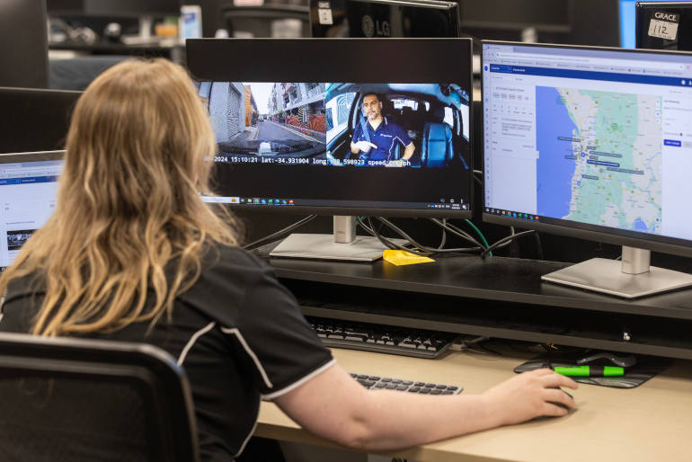 Fleet Complete launched AI-powered dash cam - Fleet Auto News