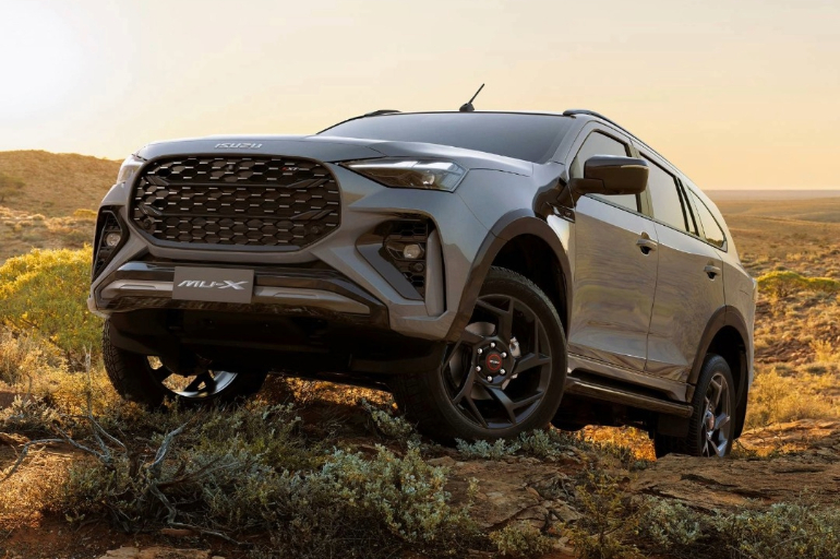 Isuzu updates MU-X for 2025 - Fleet Auto News