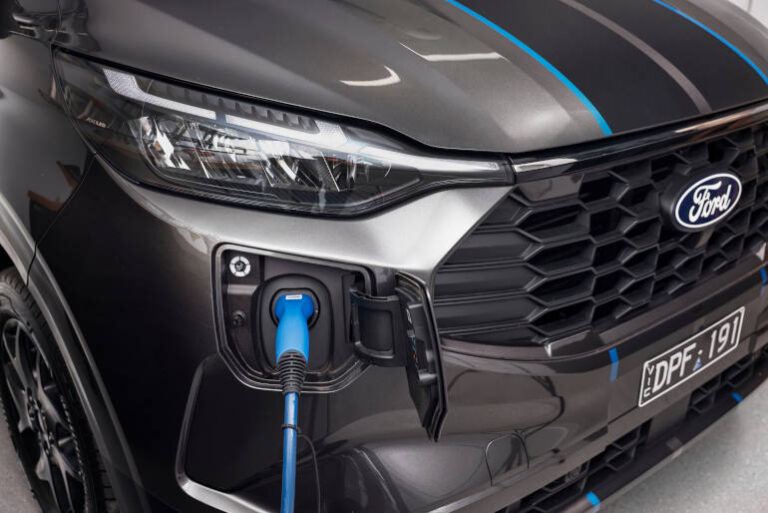 How Ford Engineered a Van for Every Powertrain - Fleet Auto News